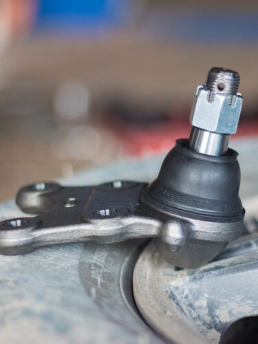 Contrôler ou changer ses rotules de direction | Point S