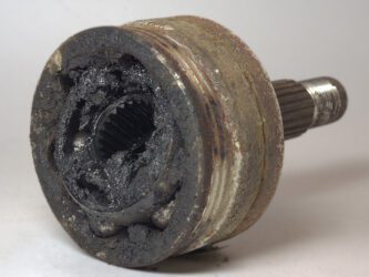 Contrôler ou changer ses rotules de direction | Point S